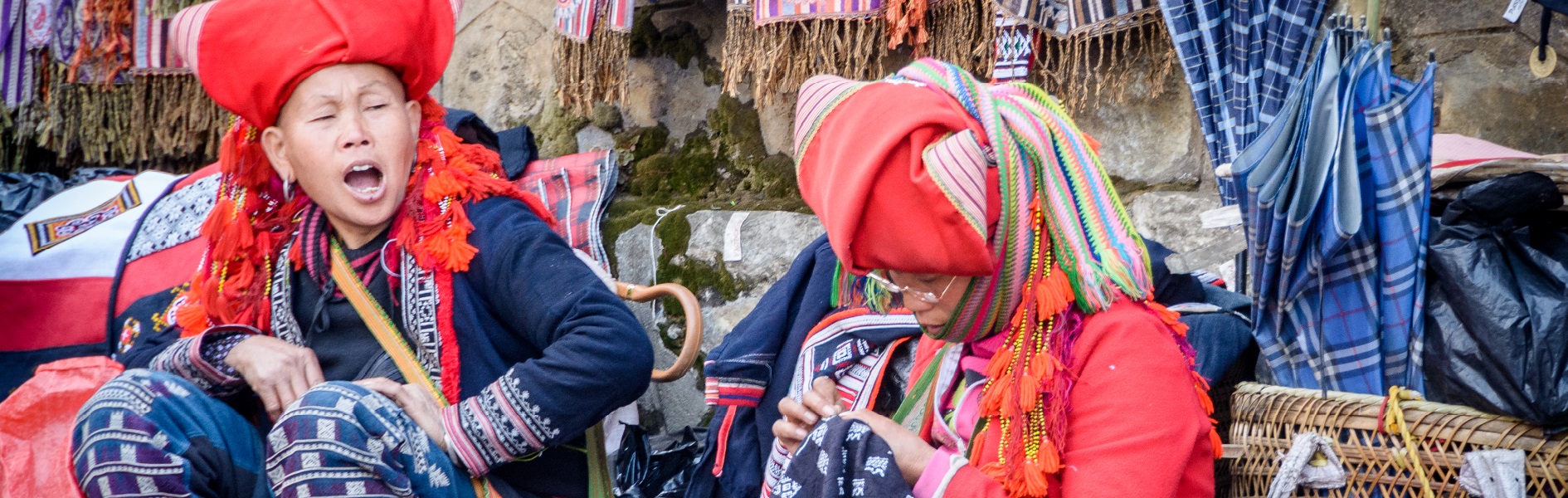 Hmong city above the clouds - trip to Sapa : One way ticket to Paradise